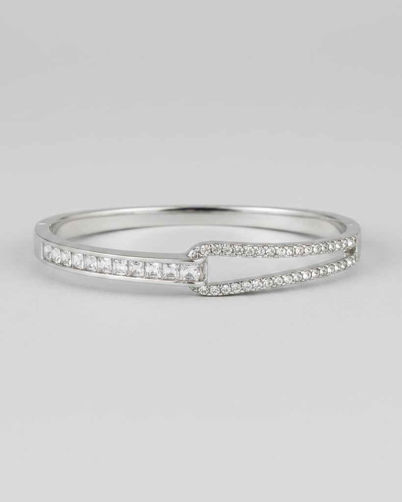 LASSO CRYSTAL PAVE HINGE BRACELET - 2 COLORS – Salty Lime Boutique